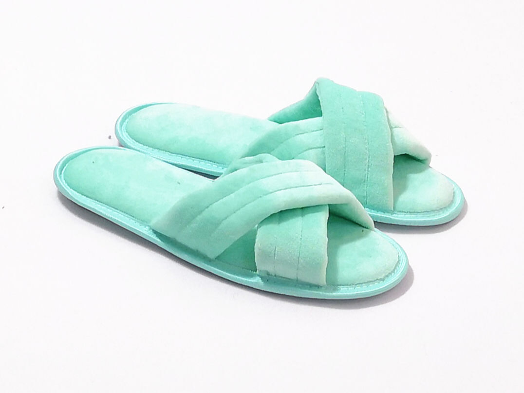 Buy Wholesale China Lady Cross Strap Plush Slipper Woman Slide Slipper ...