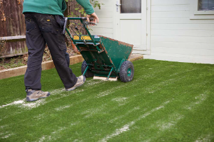 Non Fill In Synthetic Turf Artificial Grass Carpet For Football Stadium ...