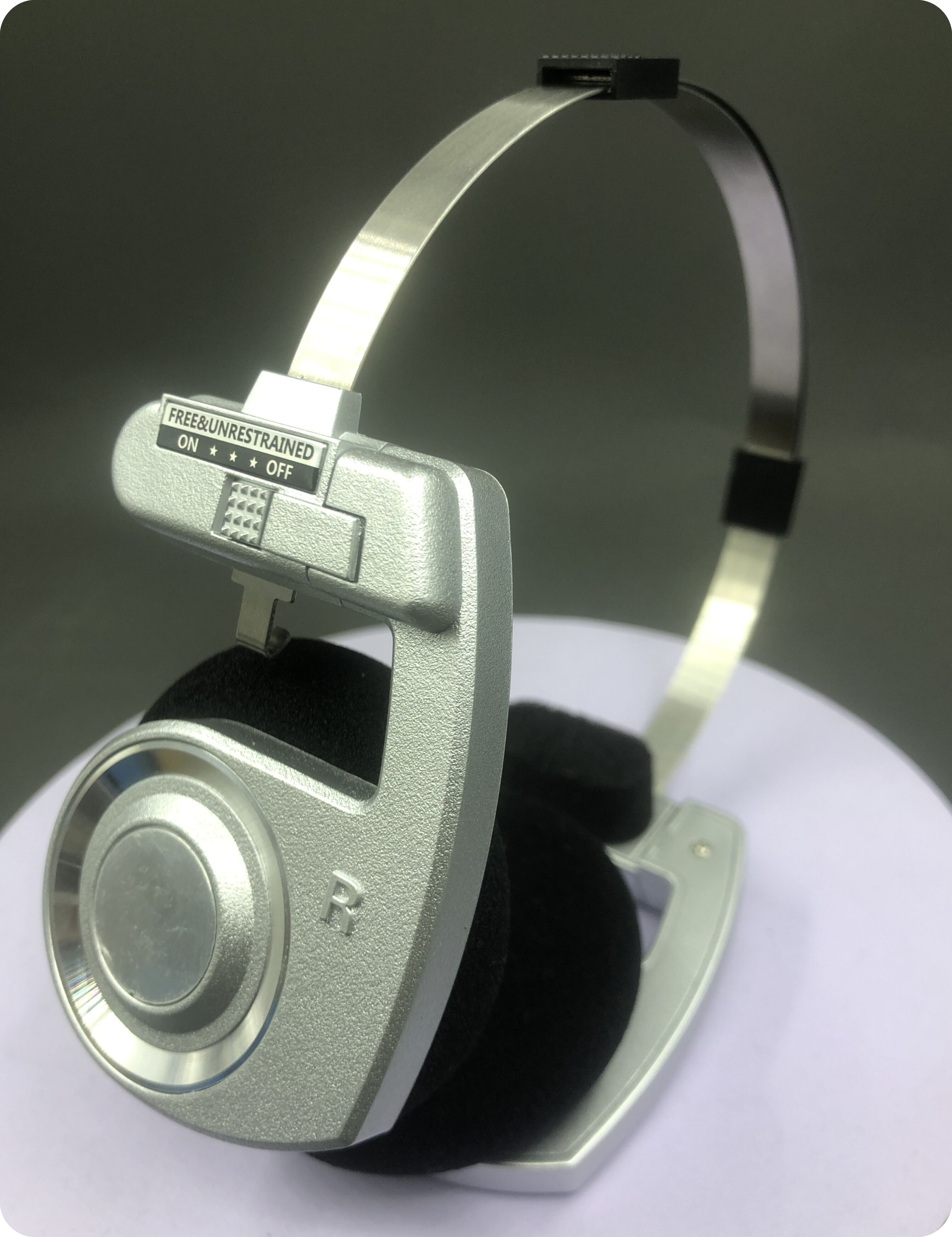 Factory Direct High Quality China Wholesale Bass Sport Headset Earbuds ...
