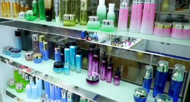 Wholesale Rose Quartz Natural Gemstone Essential Oil Roller Bottle 10ml Glass Roll-on Perfume ...