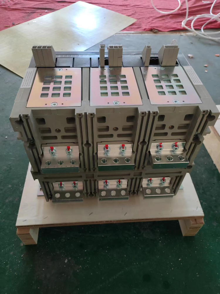 Masterpact Acb 3p Drawout Type Air Circuit Breaker 4000a - Explore ...