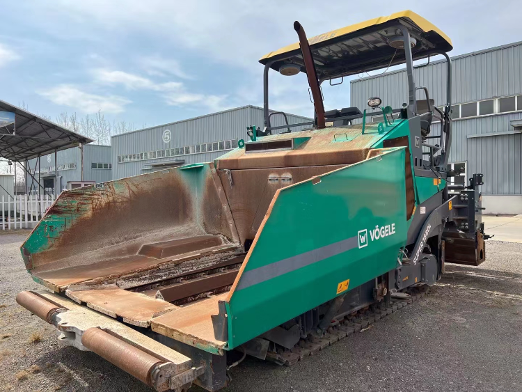 Used Asphalt Paver Vogele1880l Pitch Paver Good Working Condition ...