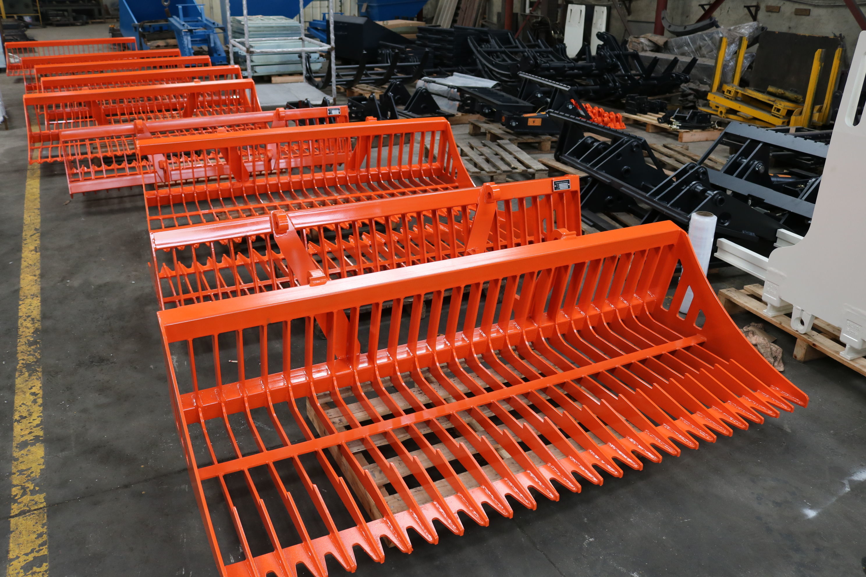 Wholesale Skid Steer Attachment 66" Rock Bucket S-prb1680(66in)-mp1220 ...