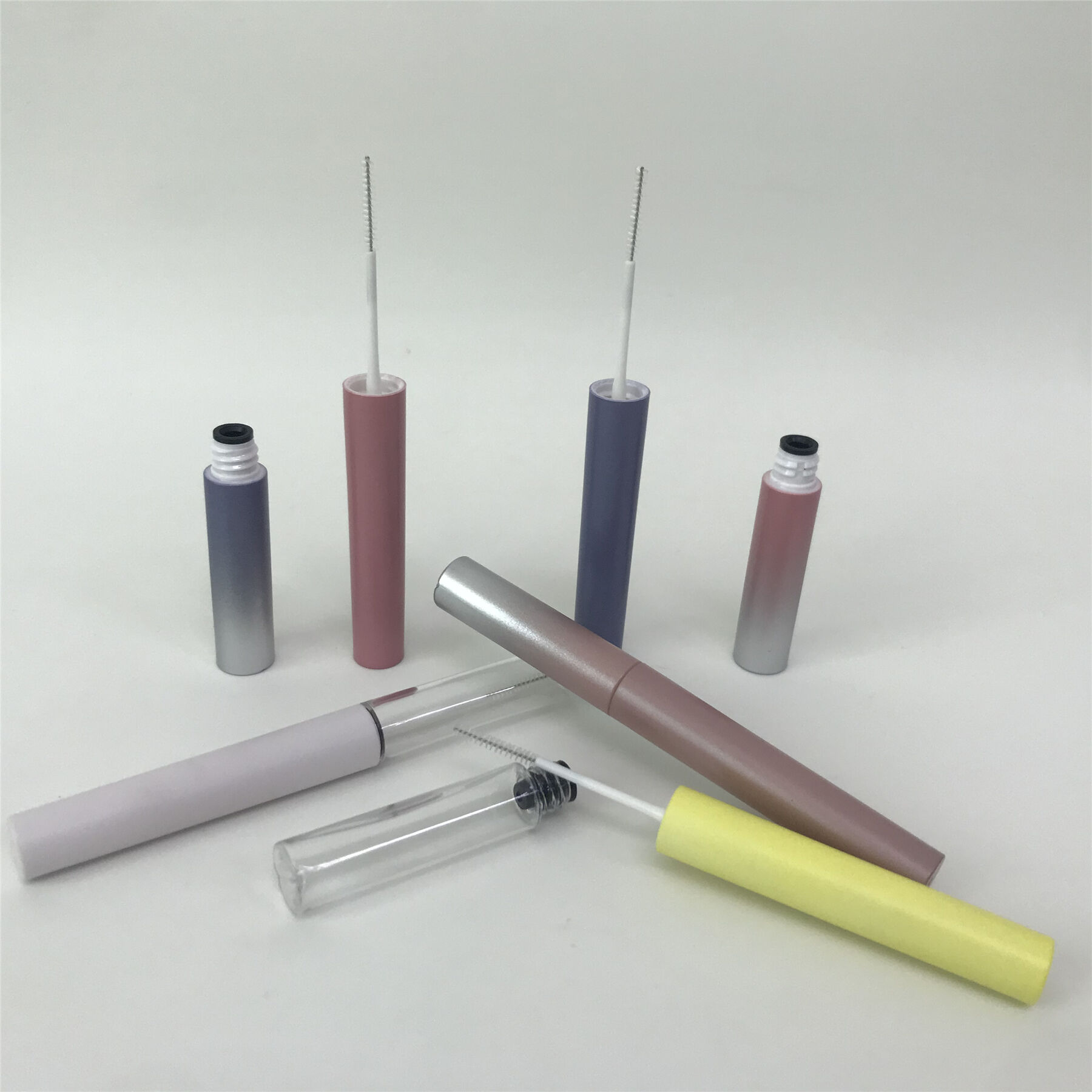 Buy Wholesale China Slim Brush Empty White Serum Mascara Tubes ...