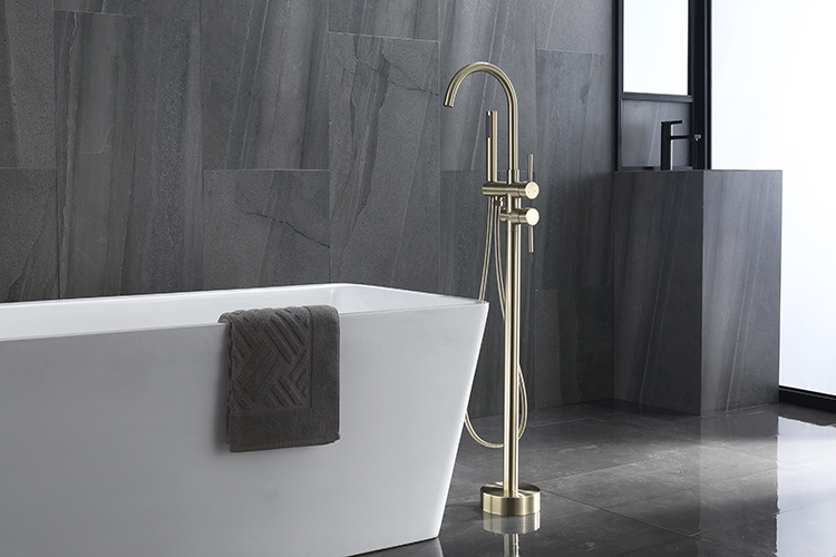 Buy China Wholesale Hotel Freestandering Bathtub Faucet Brass Gold Rain ...