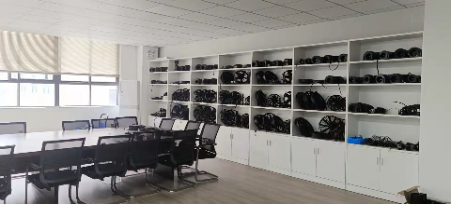 V2203 Manifold 25-39335-00 25-39077-00 For Carrie Spare Parts - China ...