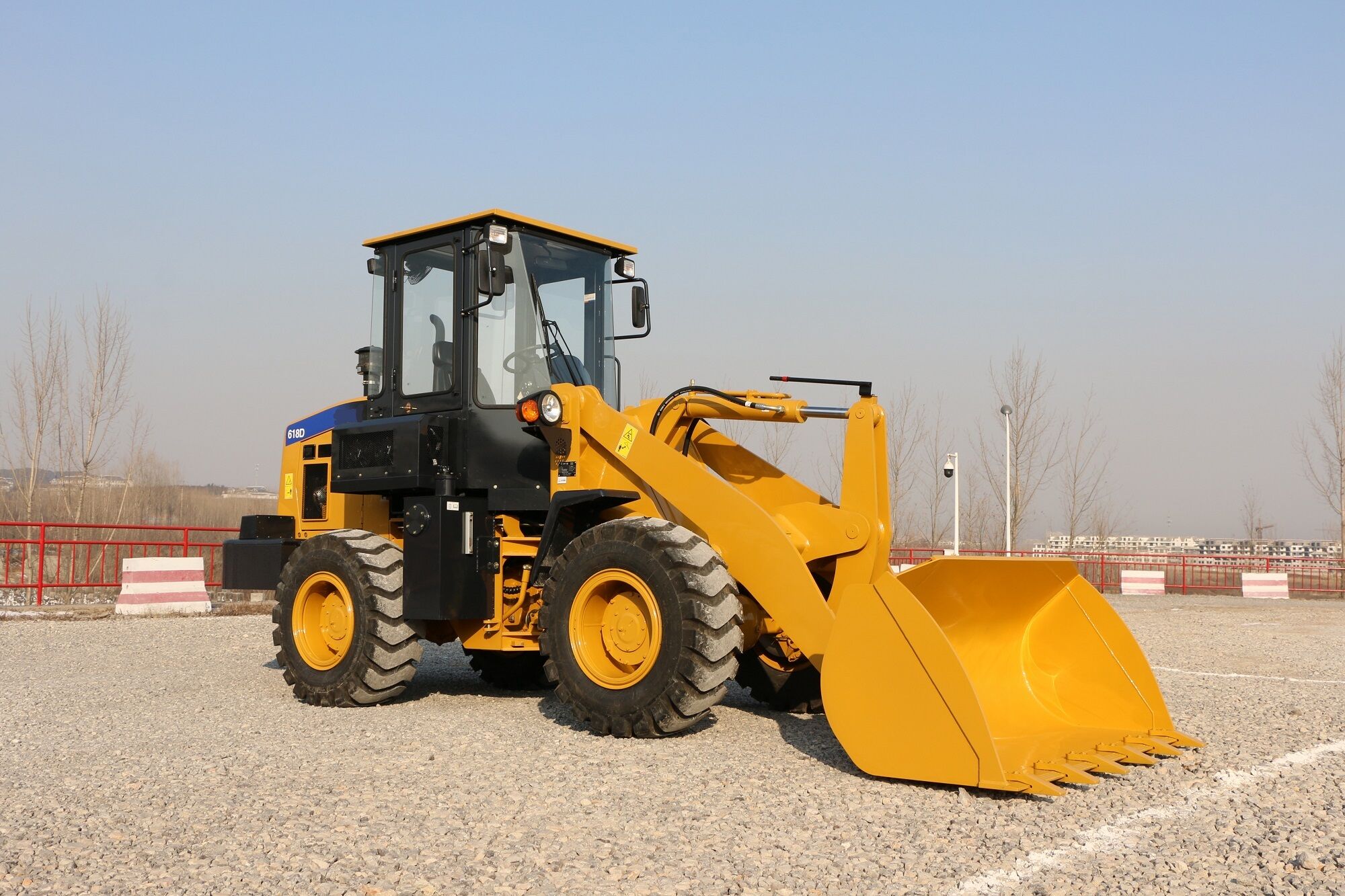 High Quality Sem618d Front End 1 Ton 2 Ton Small Charger Wheel Loader For Sale - Expore الصين ...