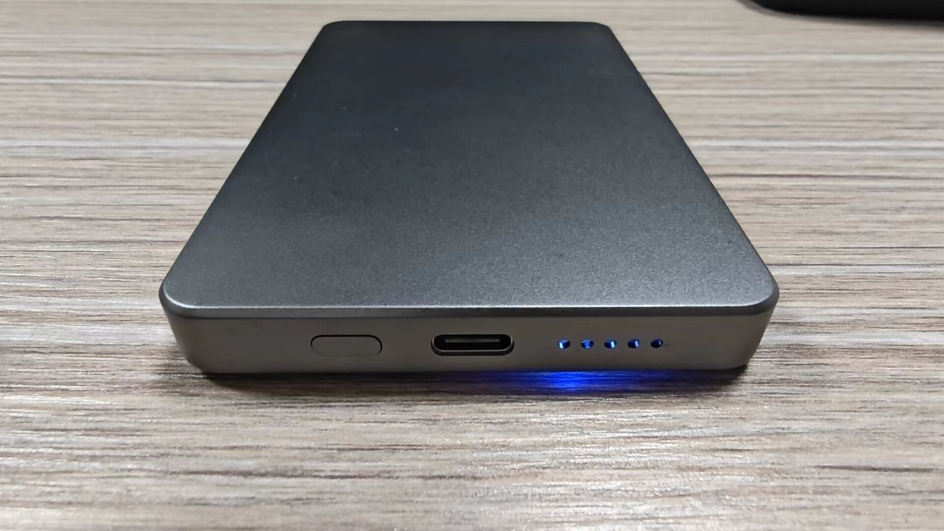 Buy Wholesale China Ultra-thin Slim Portable Magnetic Wireless ...