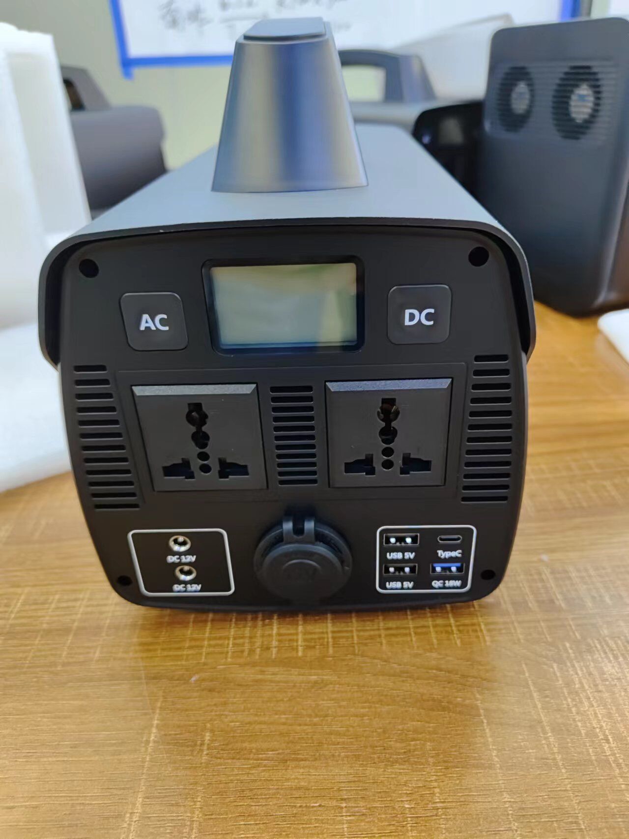 Oem/odm T600 Portable Power Station 600w Output 120w Input Lithium Ion ...