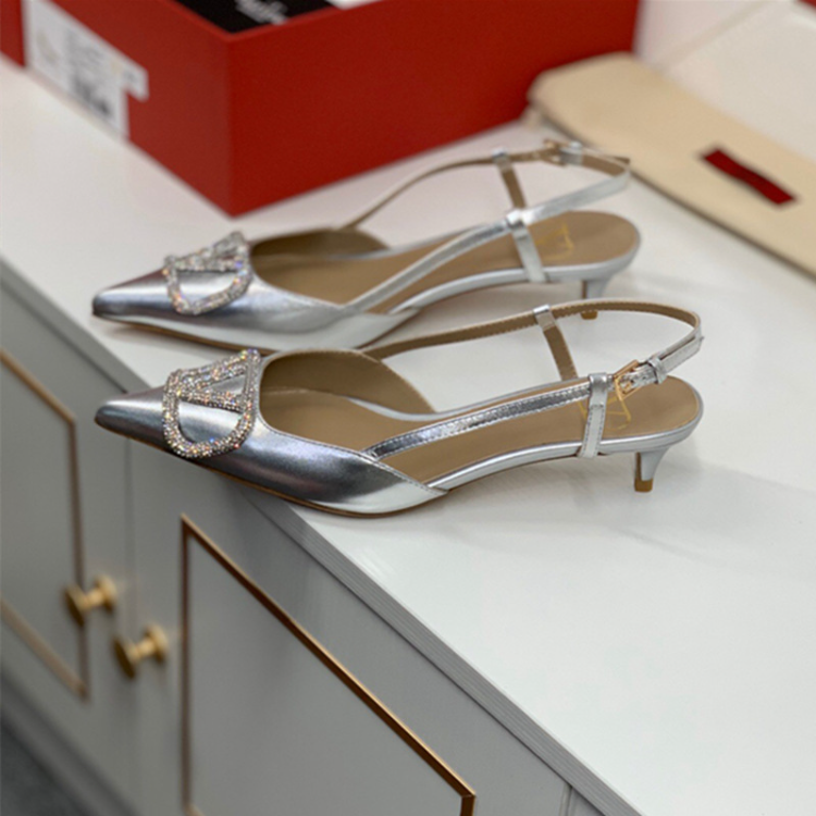 2022 Famous Brands Heels Pumps Wholesale European High Quality Style ...