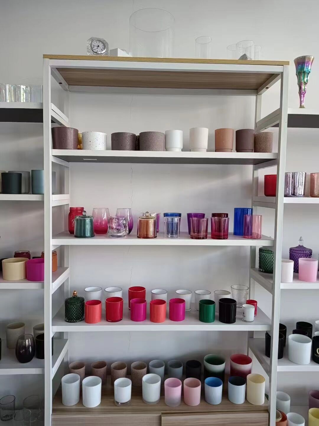 Luxury Gray Beige Candle Container Round Bottom Jars For Candle Making ...