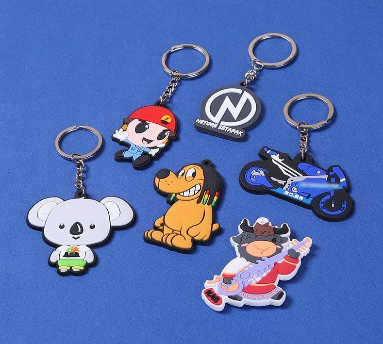 Buy Wholesale China Pvc 3d Keychain Loevly Cartoon Pvc Key Chain & Pvc ...