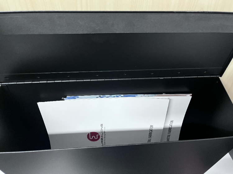 Outdoor Wall Hanging Metal Mailbox With Flag Large Capacity Package ...