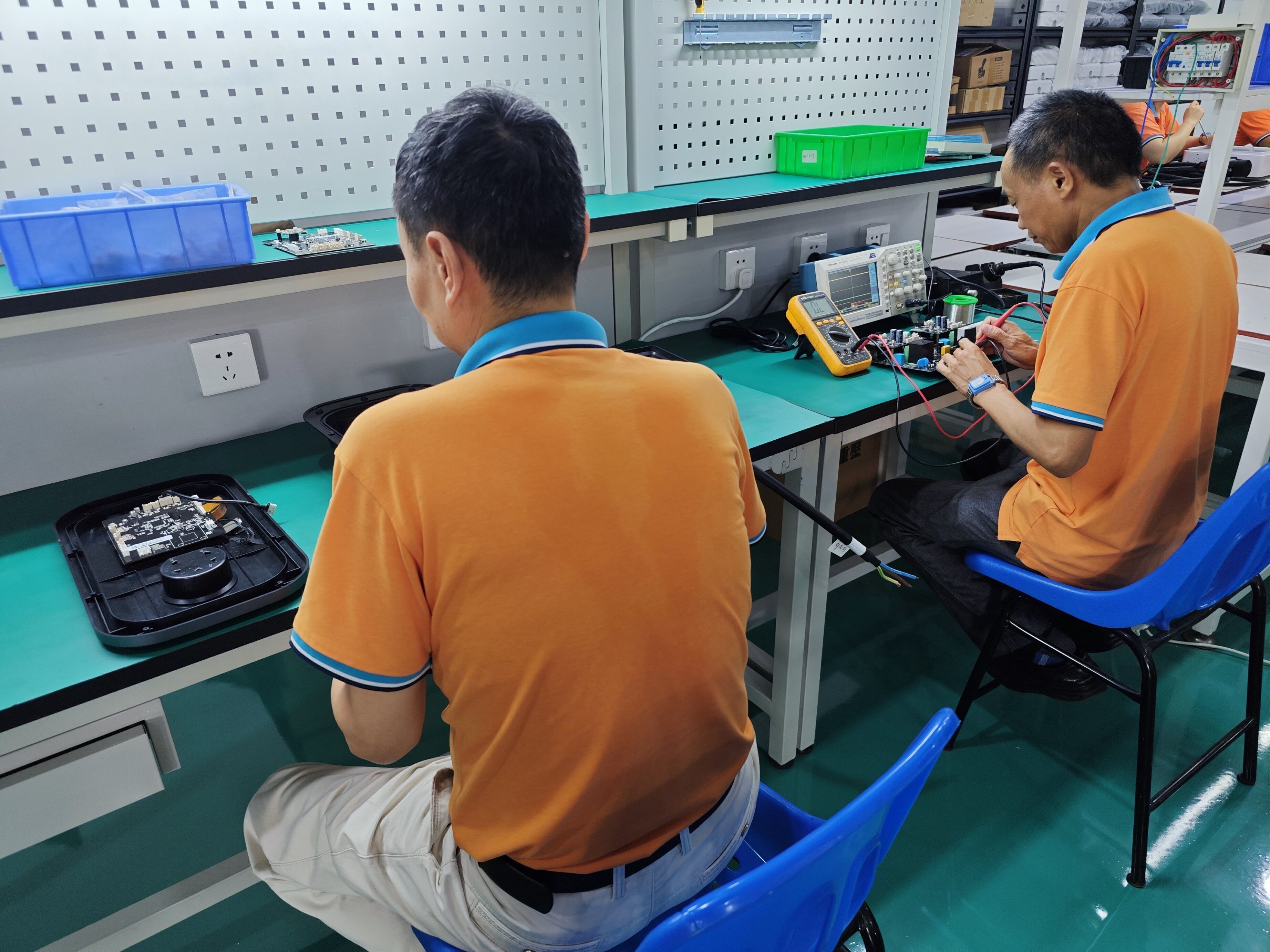 New Design 4.3inch Tft Screen Ac Electric Vehicle 7kw Type 2 Car ...