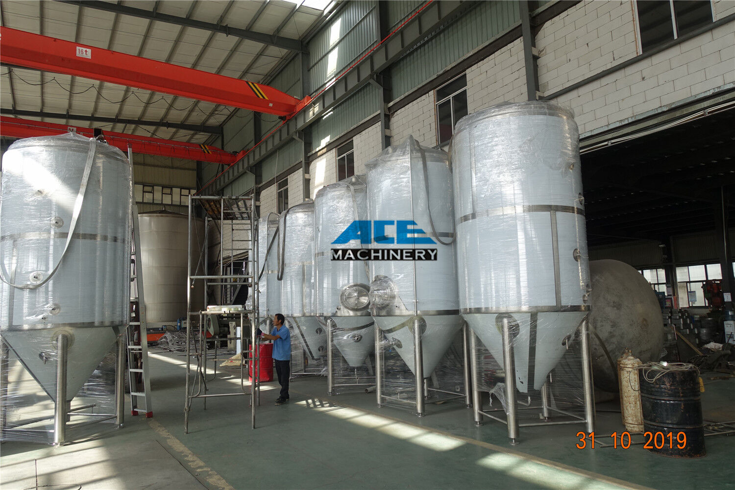 Factory Price Horizontal Tank Alcohol Distillation Filling Steel Beer ...