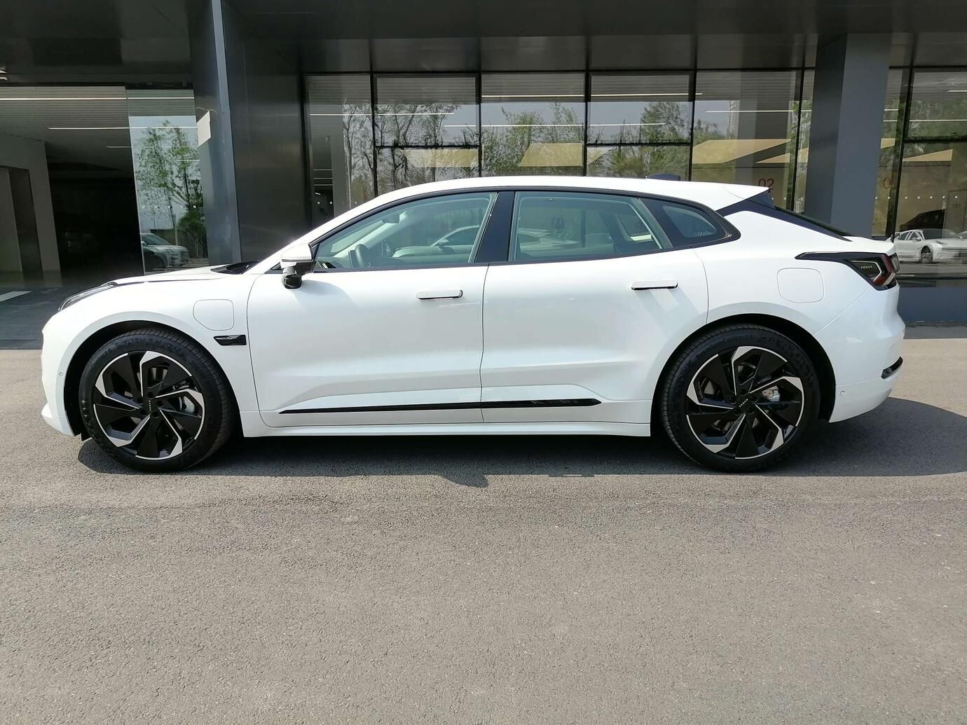 Buy Wholesale China Zeekr 001 2023 We 100kwh Ev Electric Car 2023 ...