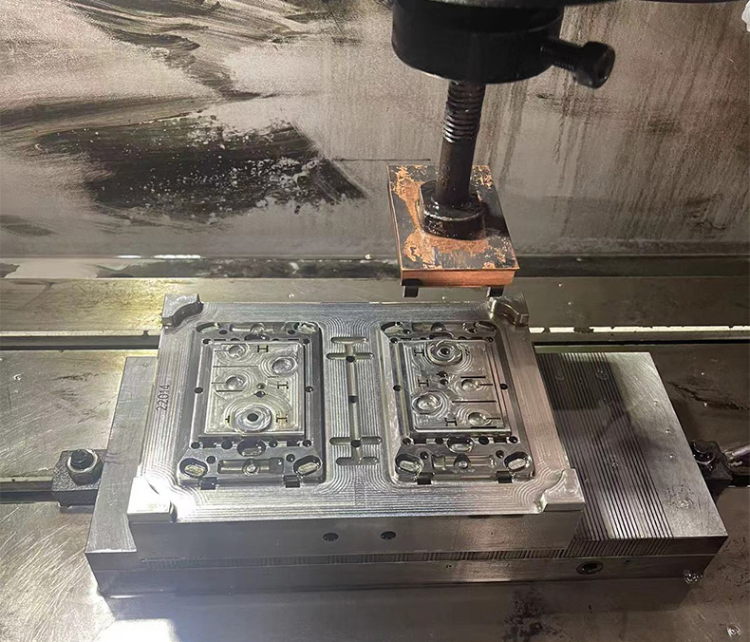 Buy Wholesale China Custom Moulded Case Circuit Breaker Injection Mould ...