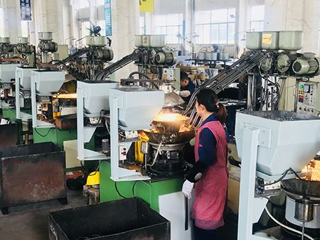 Buy Wholesale China Factory Supplier 420-104l Drive Chain Roller Motorcycle Chains For Light ...