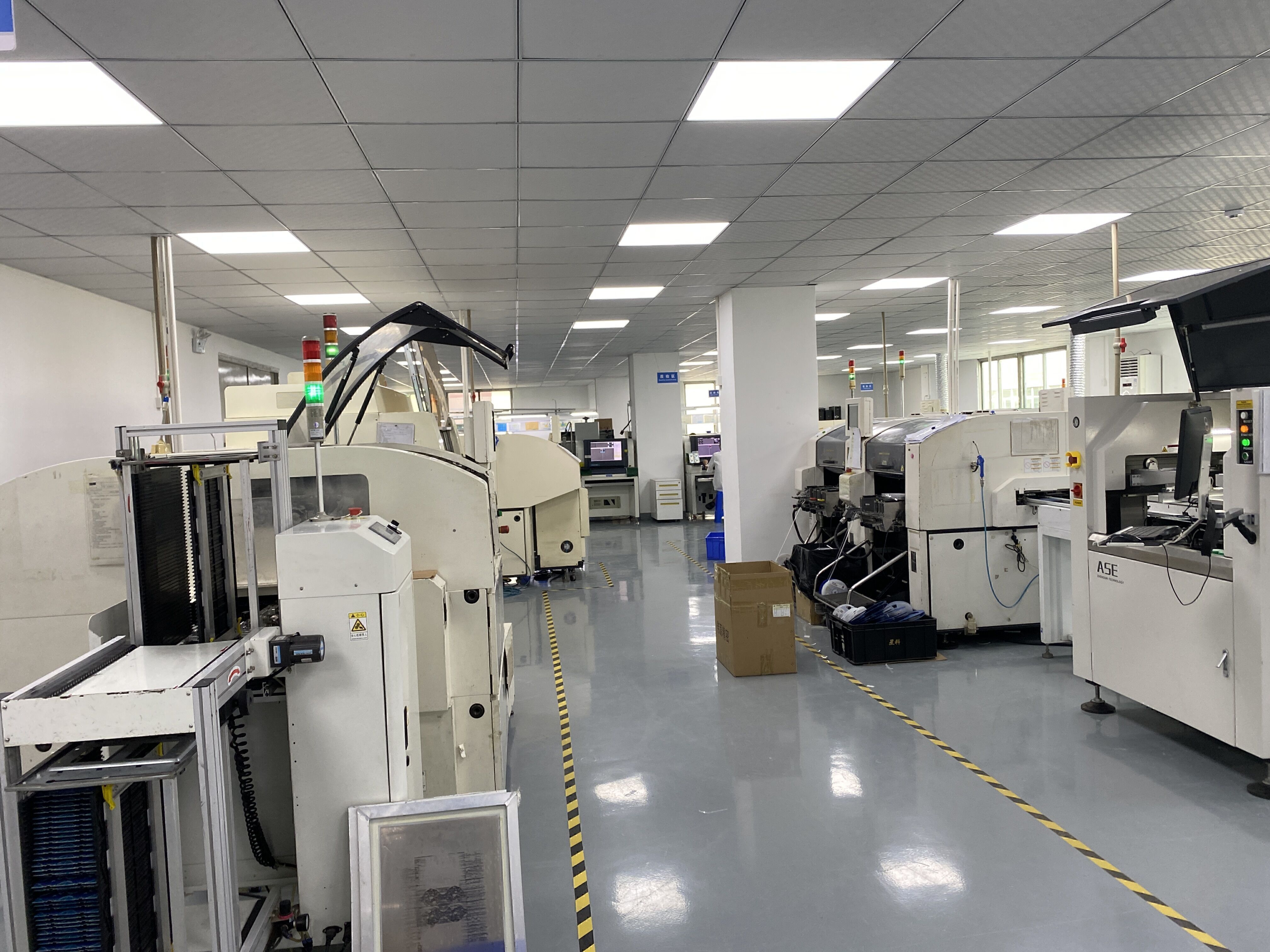 Buy Wholesale China Qi-certified 15w Auto Scaling Fast Charging Car ...