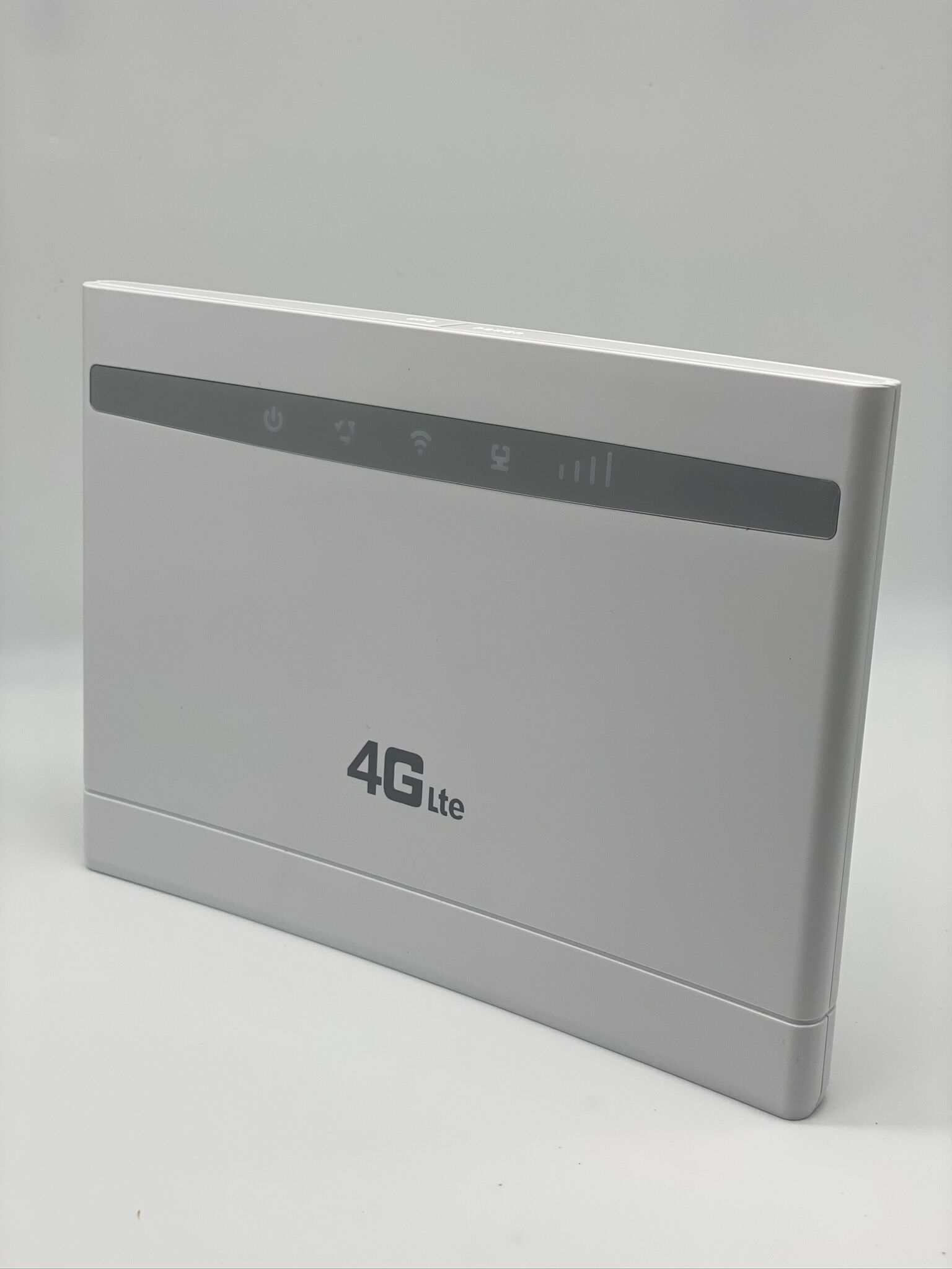 Buy Wholesale China 4g Lte Fixed Wireless Terminal/cpe 4g Router With ...