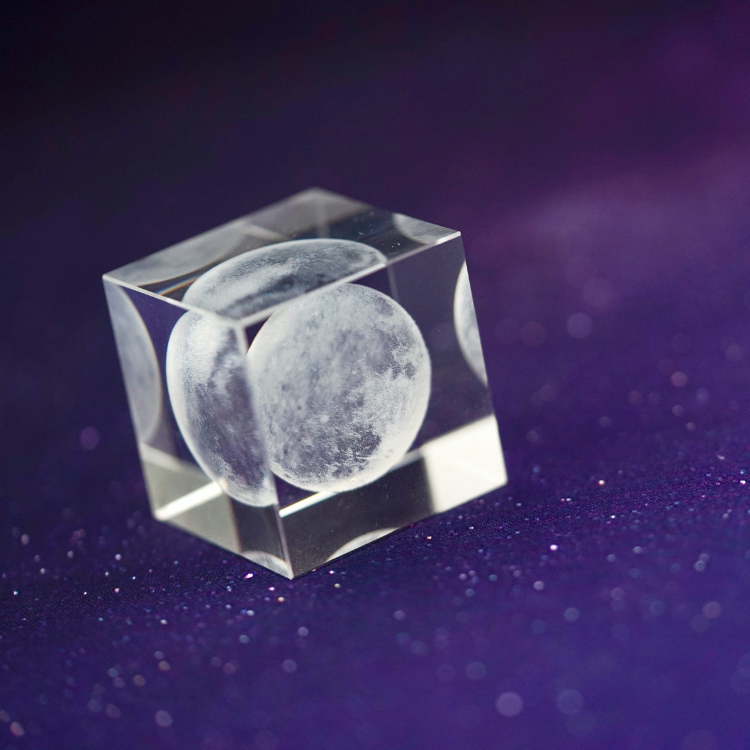 Buy Wholesale China Honor Of Crystal 2023 Wholesale 360 Rotate Crystal ...