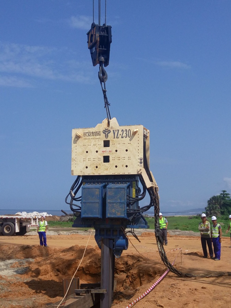 At180 Hydraulic Pile Vibro Vibratory Hammer For Crane - Buy China ...