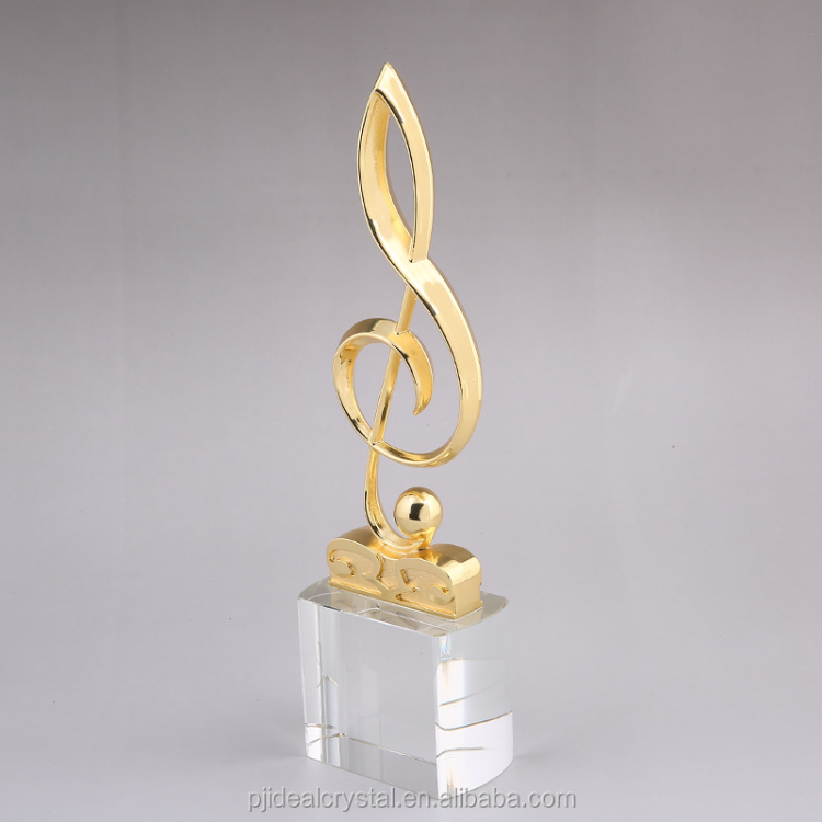 Buy Wholesale China Customized Gold Metal Musical Note Crystal Trophy ...