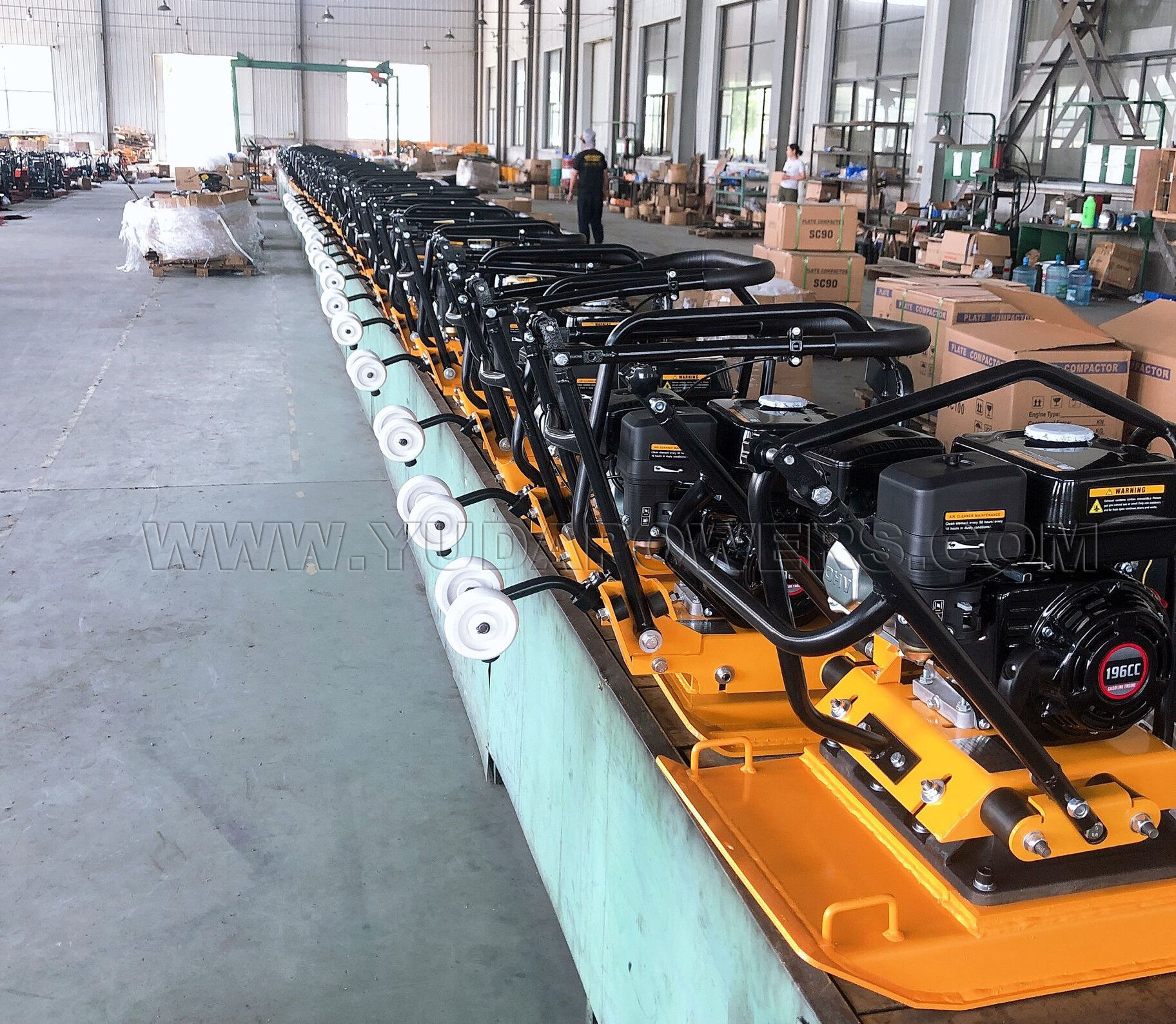 90kg 6.5 Hp Vibration Plate Compactor C90 Machine Walk Behind Soil ...