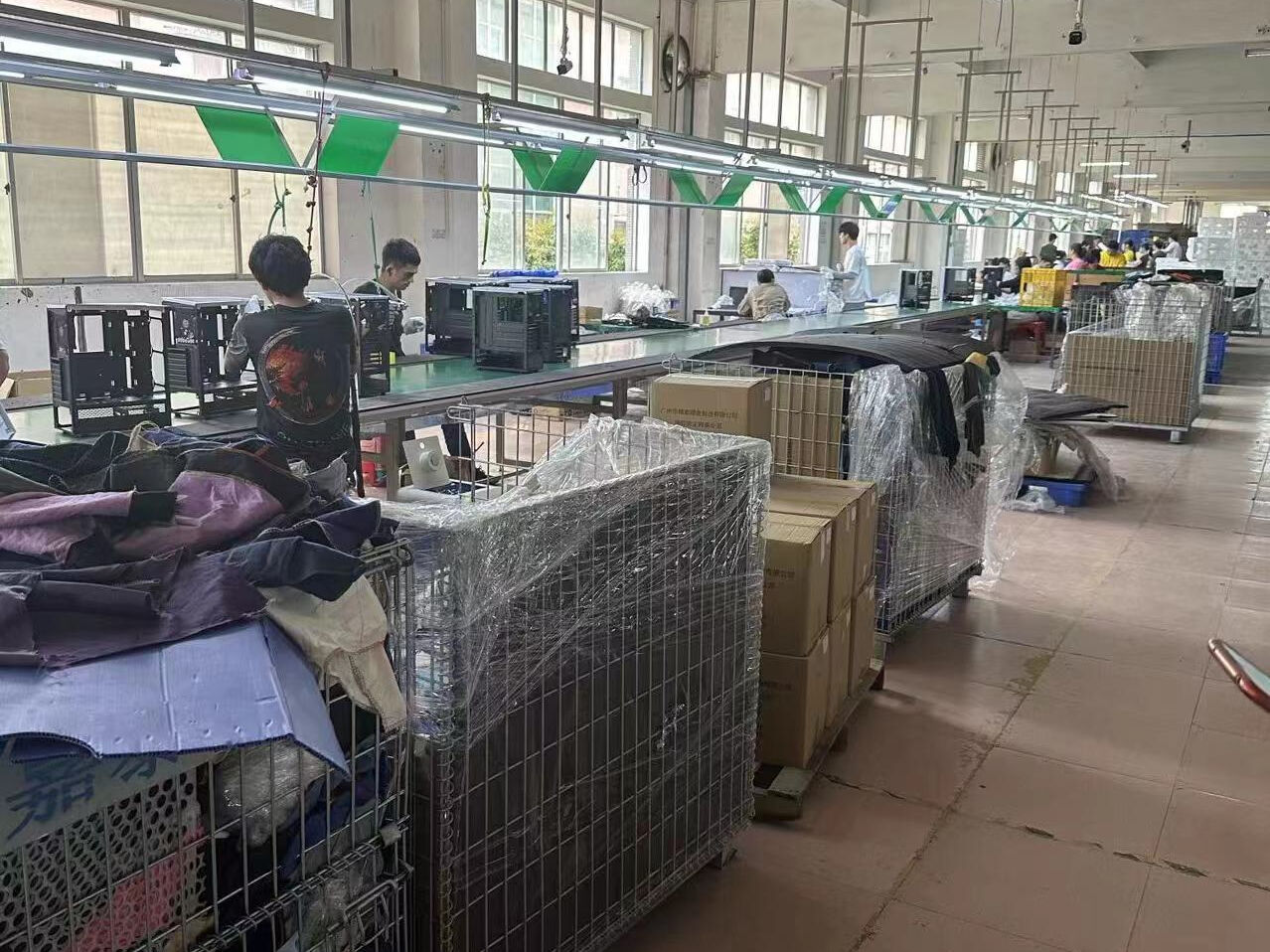 Oem Odm Tempered Glass Side Panel Eatx Pc Case Gaming Liquid Cpu Cooler ...