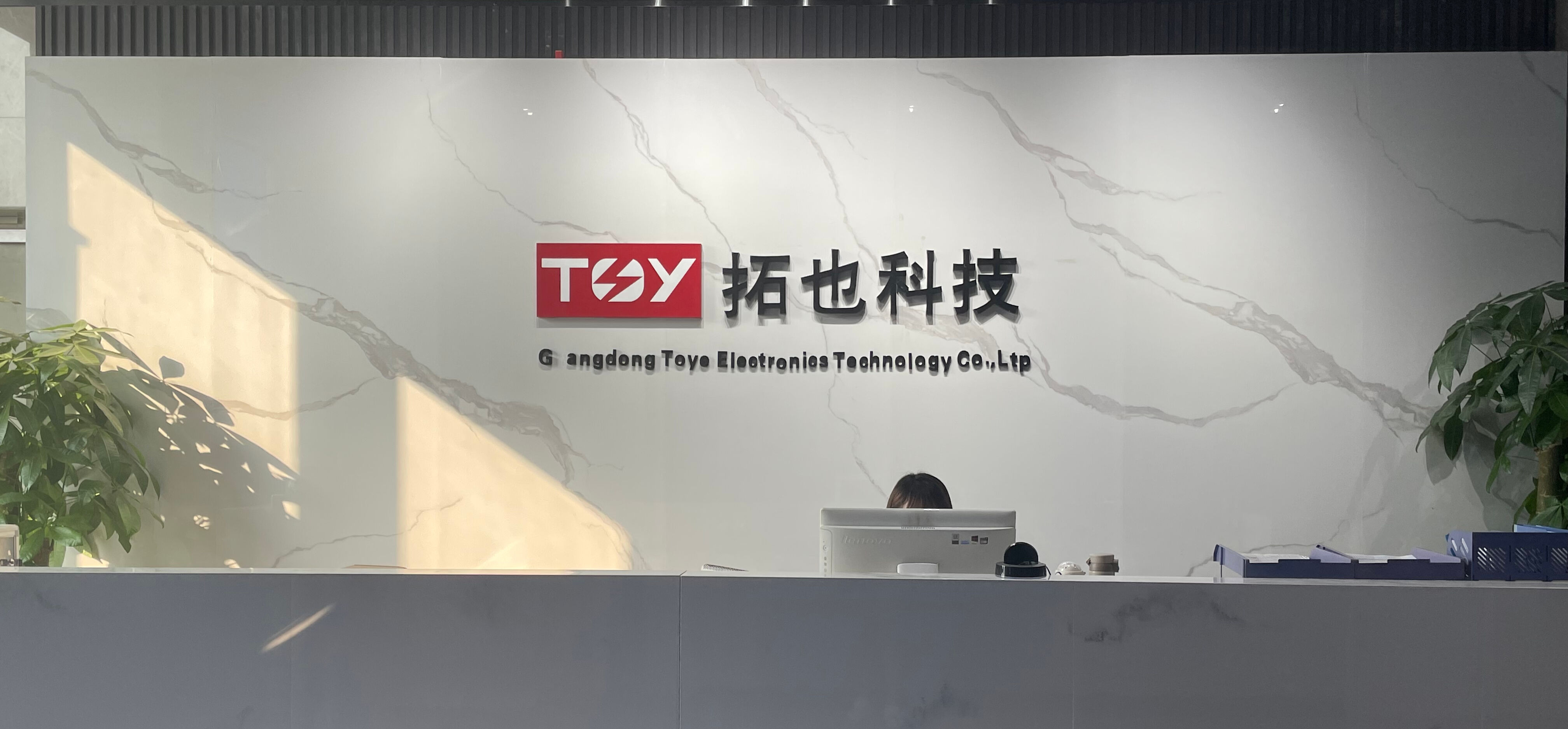 Buy Wholesale China 16a Italy 3 Round Pin Electrical Wifi Remote ...