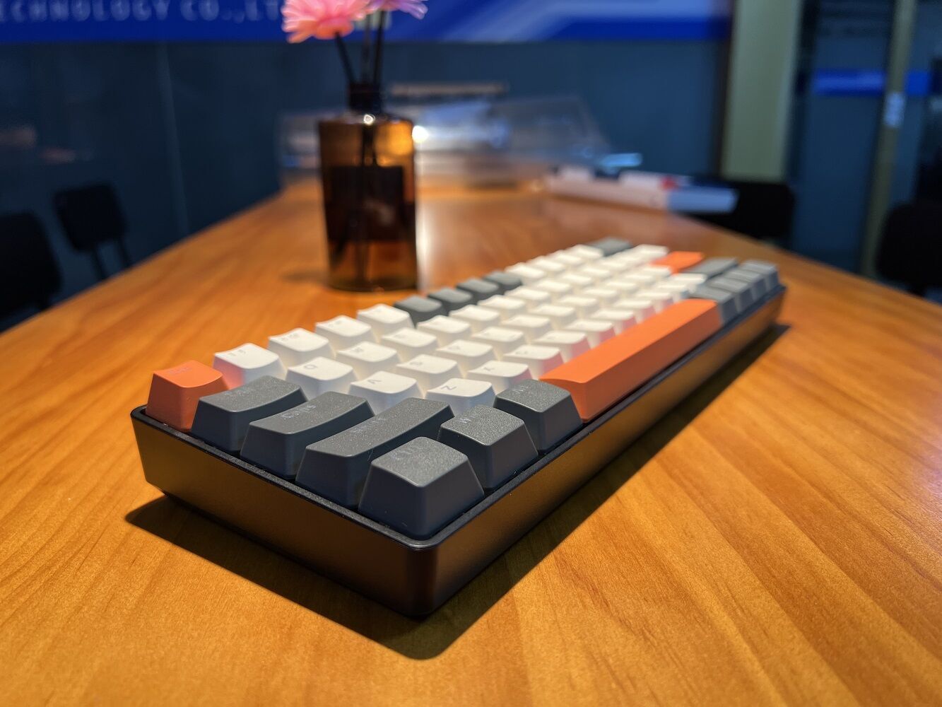 Buy Wholesale China Oem 60% Size Gaming Mechanical Keyboard With ...