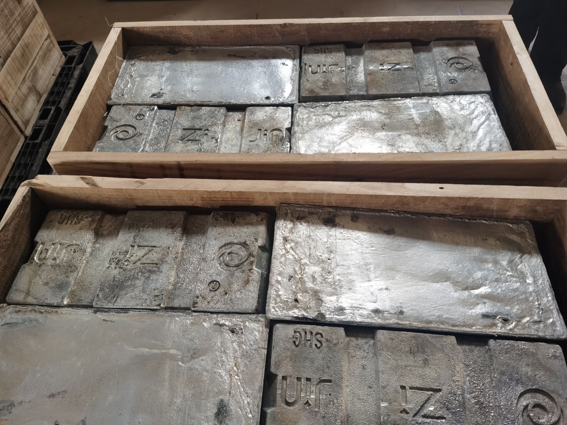 Buy Wholesale China High Purity Zinc Ingot/non-ferrous Metal Ingot Pure ...