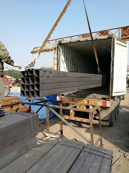 Astm A500 Grade Black Surface Small Square Tube 30x20mm 1.5mm 1.8mm ...