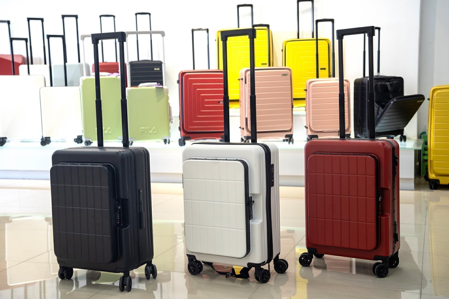 Buy Wholesale China Custom New Fashion Carry On Maleta Factory Direct ...
