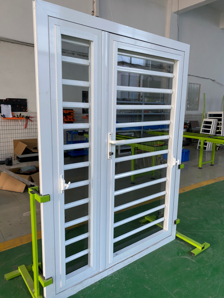 Buy China Wholesale Louvre Windows/shutters Louvres Window Frame System ...