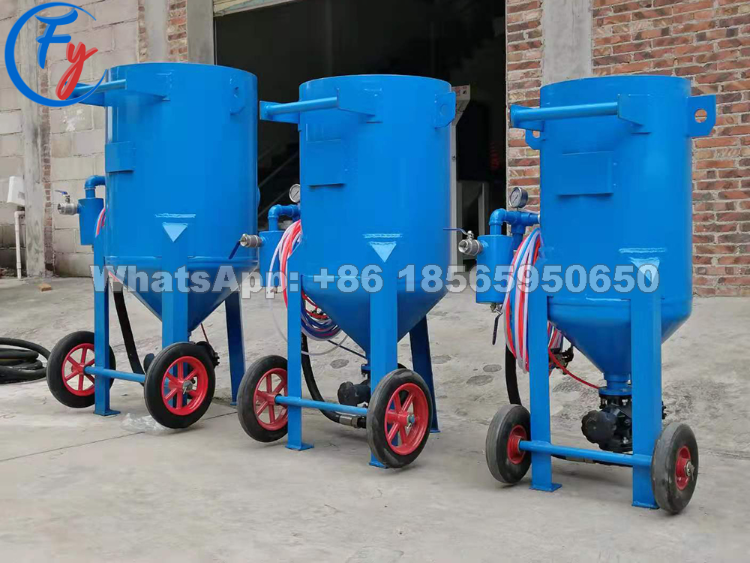 Mobile Open Sandblaster, Rust Removal Sandblasting Machine - China ...