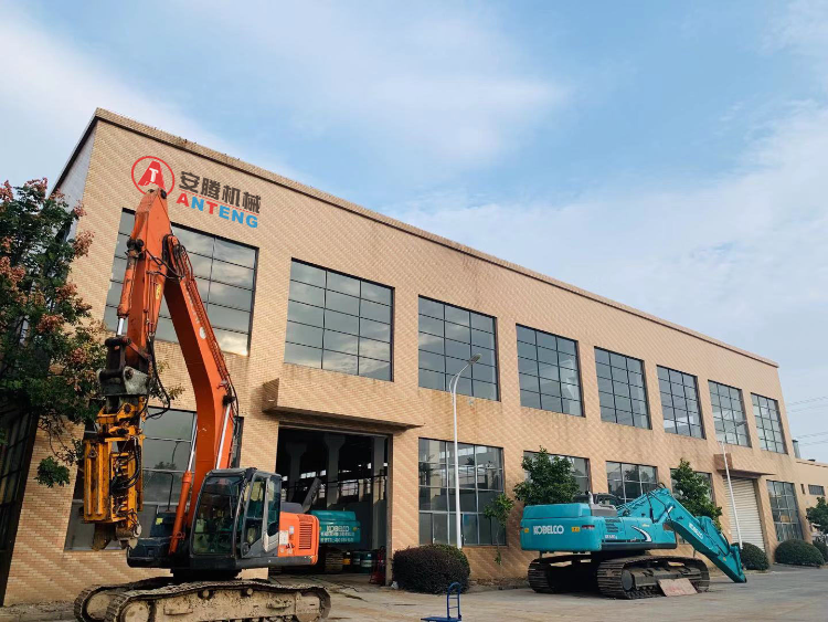 Multi-functional Pile Driver Sheet Piling Equipment Silent Piler For ...