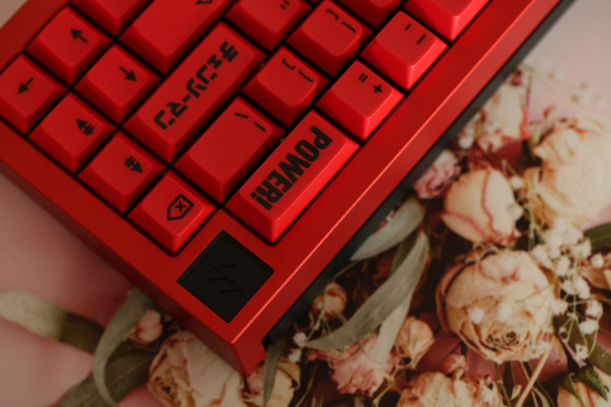 Buy Wholesale China Pbtkeycaps & Keycaps Custom Rgb Keyboard Wireless ...