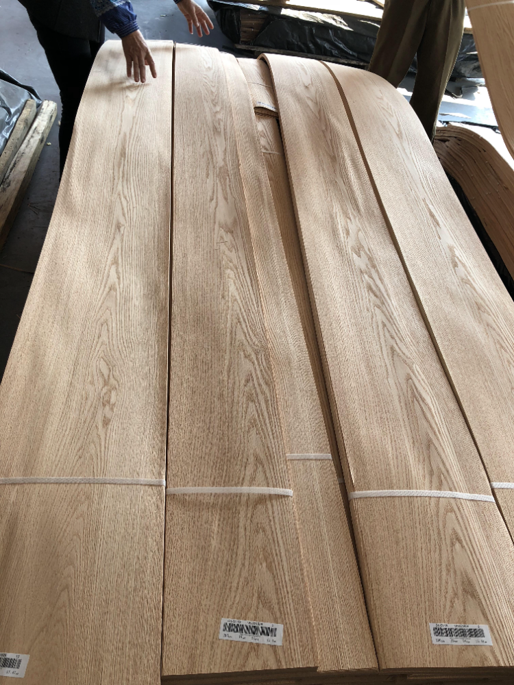 Buy China Wholesale 2023 Wholesale Red Oak Wood Veneer 0.45mm Oak ...