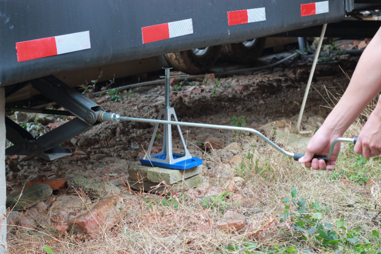 Buy Wholesale China Caravan Rv Stabilizing Wheel Jack Pads Outrigger ...