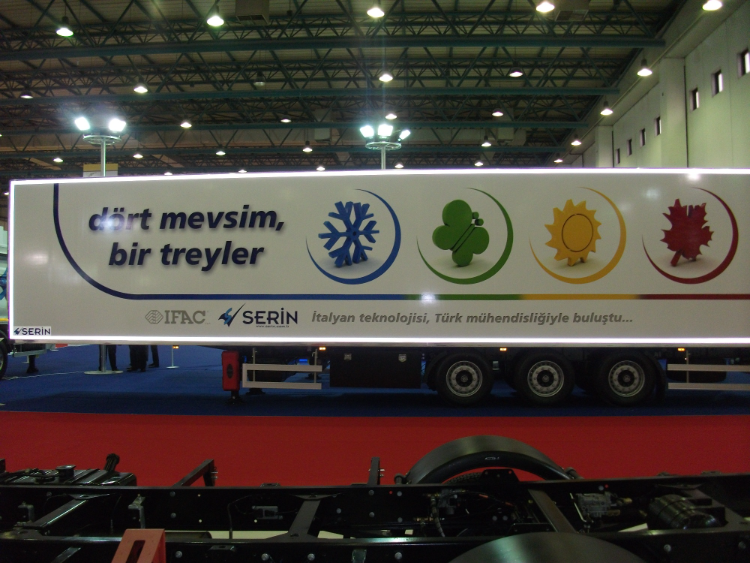 Buy Turkey Wholesale Tri Axle Food Cargo Van Reefer Meat Rail Mobile ...