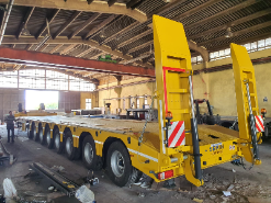 Buy Turkey Wholesale Tri Axle Food Cargo Van Reefer Meat Rail Mobile ...