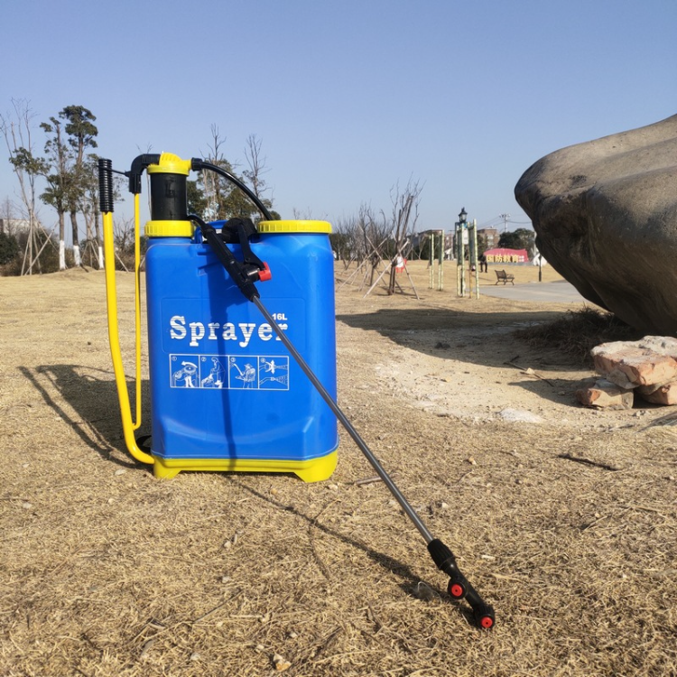 Buy Wholesale China Factory Wholesale 16l Manual Large Capacity Sprayer ...