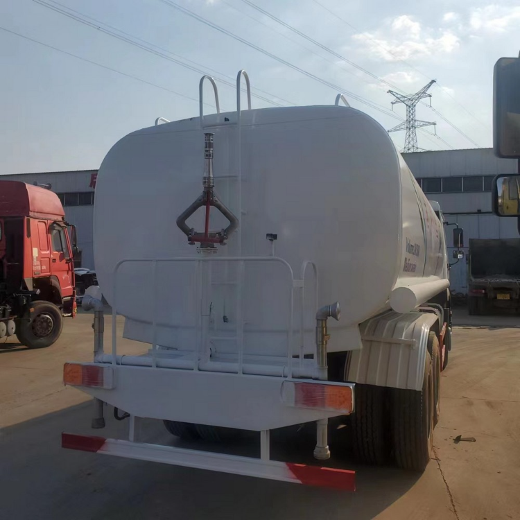 Excellent Capacity Used Water Tanker Tank X4 20-25m3 Water Storage Tank ...