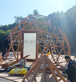 Luxury Geodesic Dome Tent For Glamping And Family Resort With Tempered ...