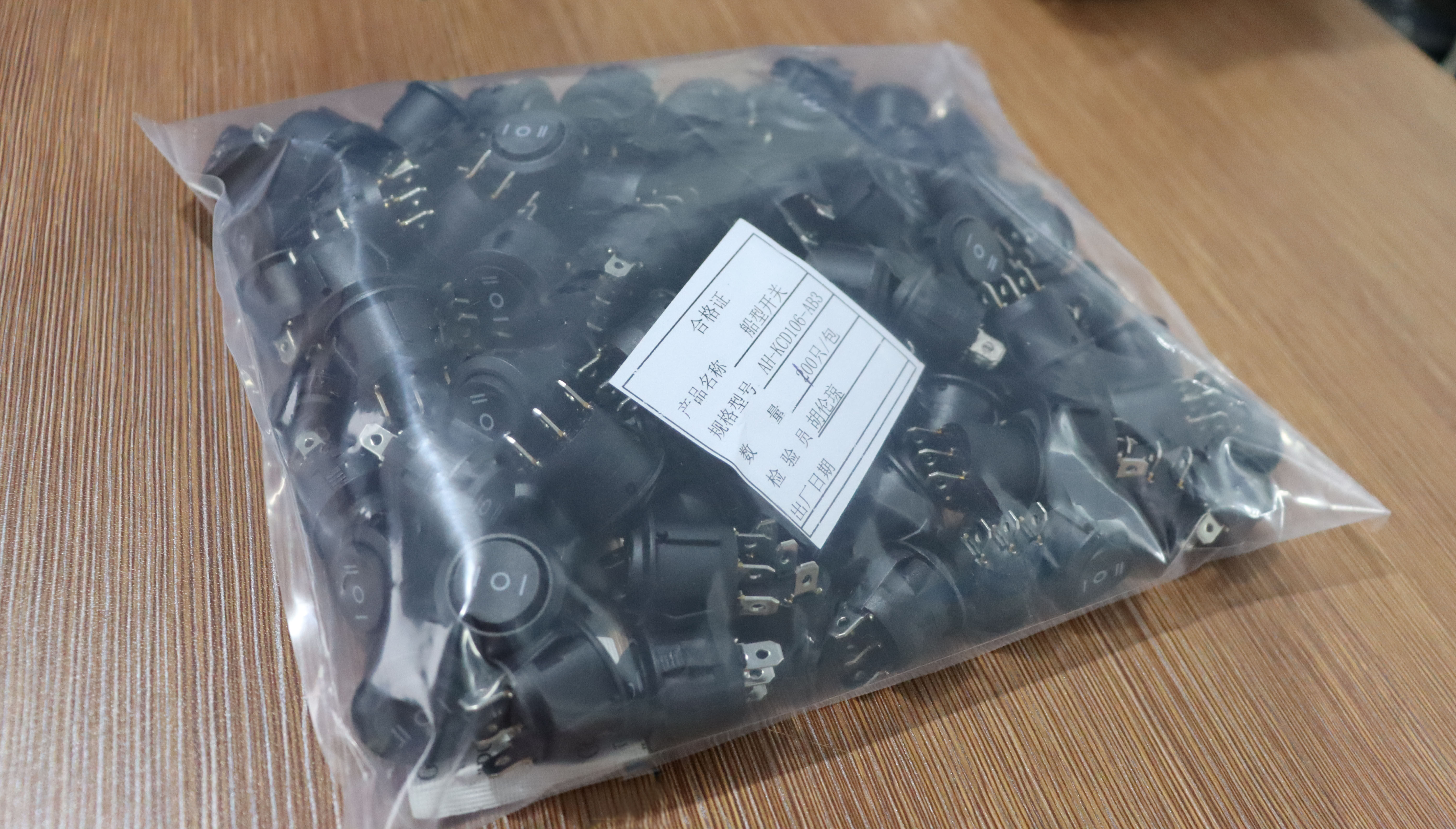 Buy Wholesale China 2 Pins Spst Momentary Mini Push Button Switch ...