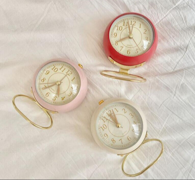 Ins Style Cream Alarm Clock Desk Clock Bedroom Clock Nordic Style Retro ...