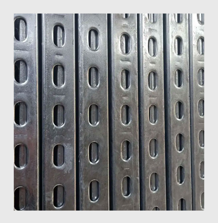 Riel Strut China Pregalvanized Perforated Carbon Steel C-channel ...