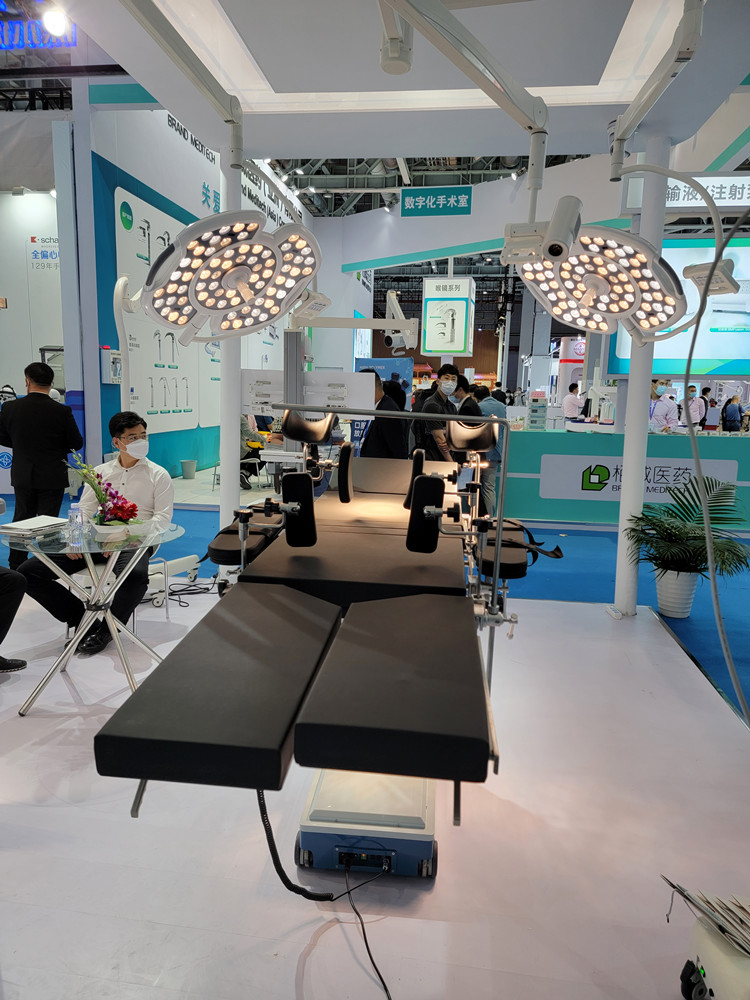 Ce Orthopedic Hospital Operating Room Pneumatic Surgical Bed For C Arm ...