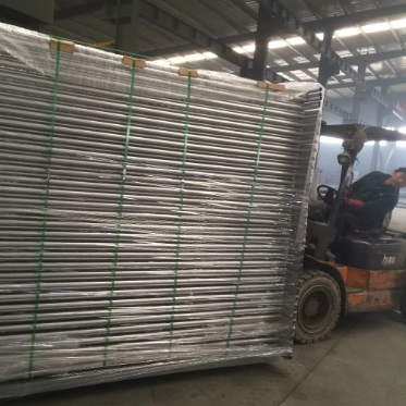 Buy Wholesale China Hot Selling 100mmx290mmx3.3mm Welded Wire Mesh ...